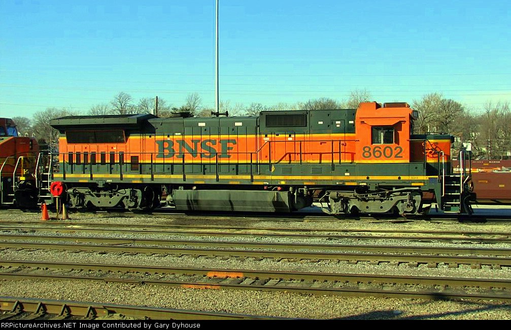 BNSF 8602